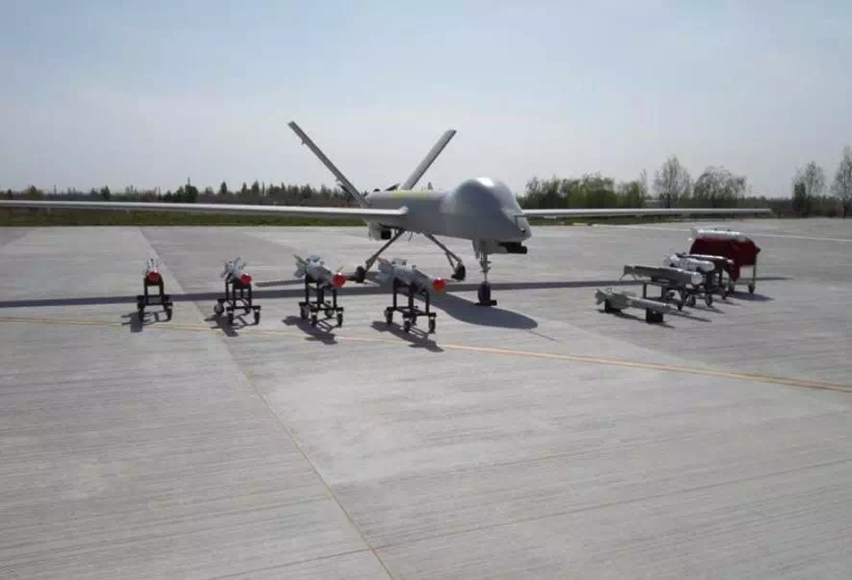 الصين : الطائرة بدون طيار المطورة CH-4 تختبر ذخائرها الجديدة | منتدى ...